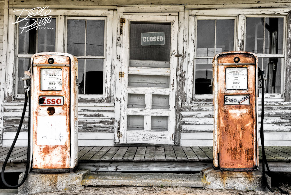 Old Country Store and Gas Pumps | Old Gas Station Photos